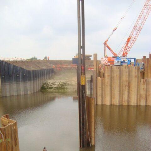 Pile Extraction - Watson & Hillhouse