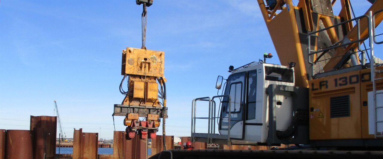 Piling Vibrators - Watson & Hillhouse