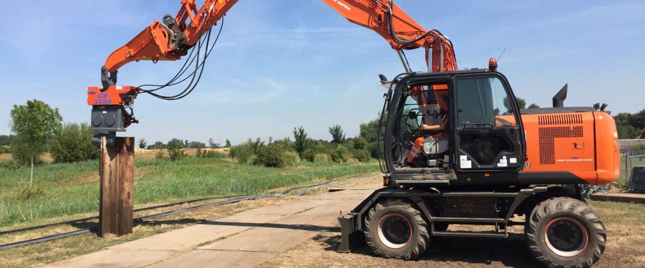 Piling Vibrators - Watson & Hillhouse